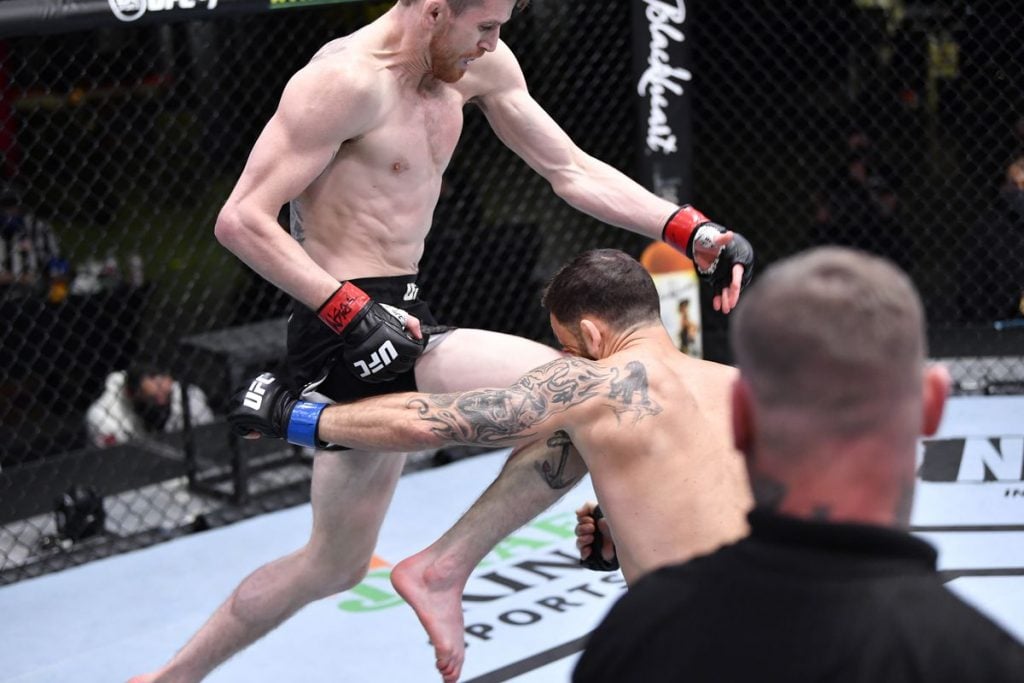 UFC Vegas 18 : Highlight reel finishes from Cory Sandhagen and ... UFC Vegas 18 : Highlight reel finishes from Cory Sandhagen and ...