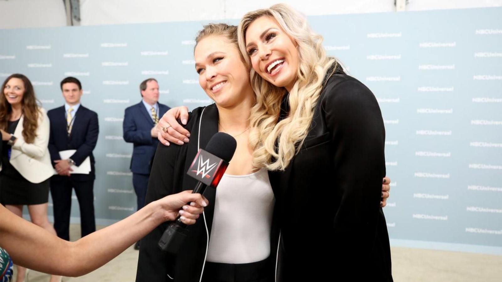 “She’s the Charlotte Flair of MMA”: Smackdown Women’s Champion praises ...