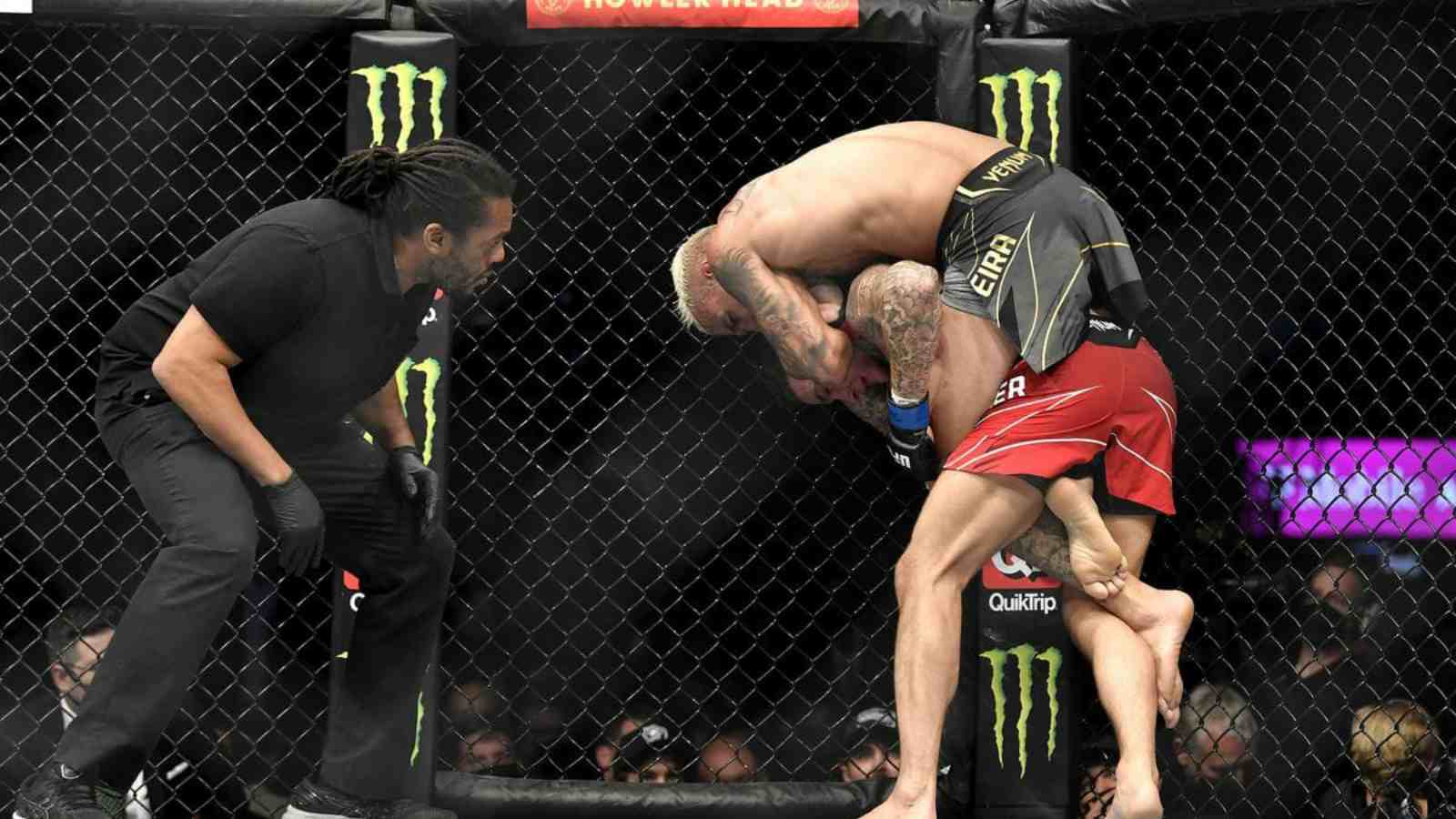 “I was born to fight”- Charles Oliveira disputes claims of giving up on ...