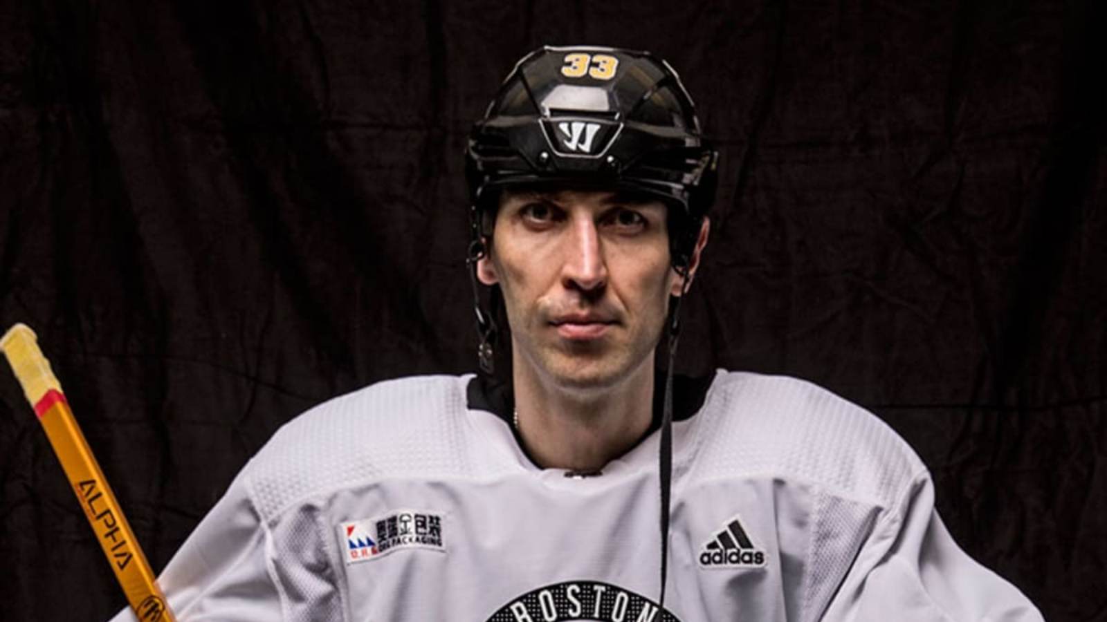Zdeno Chara Net Worth, Career, Endorsements, Wife, Family, and more