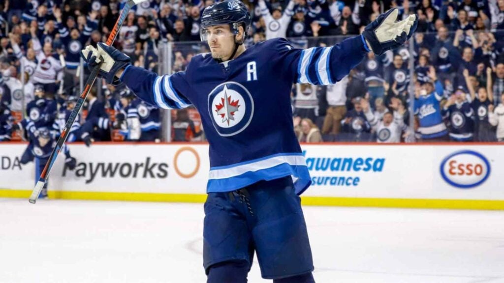 Mark Scheifele Net Worth, Career, Endorsements, Girlfriend, Family, and ...