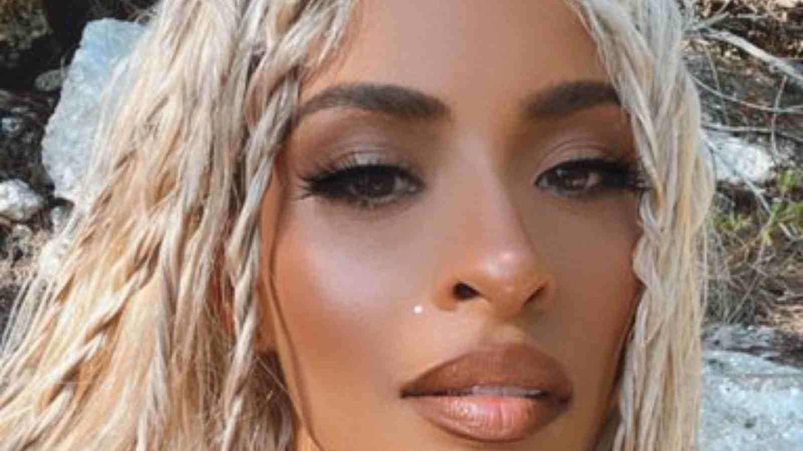 Zelina Vega flaunts her new look to her fans as looks forward in returning