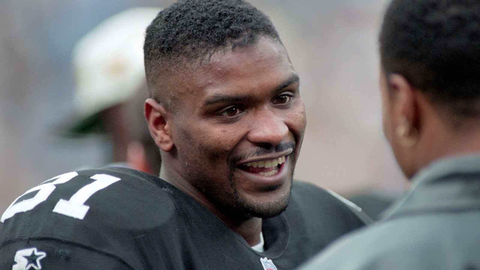 "Rest in peace, Charles" : Fans mourn as Ex NFL wide receiver Charles ...