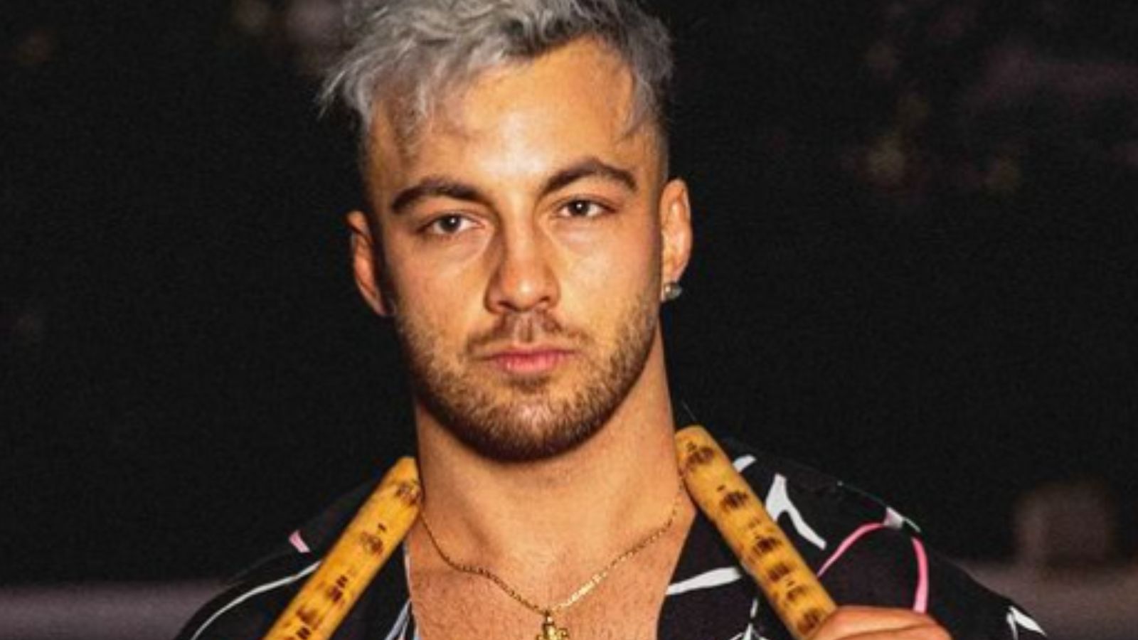 "Some street justice," Viktor Lyall receives praises from Bec Rodriguez ...