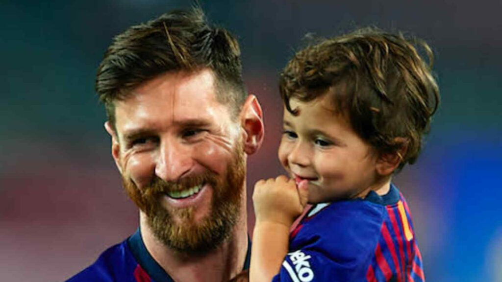 Lionel Messi's son Mateo gives a cute smile after unpacking his father ...