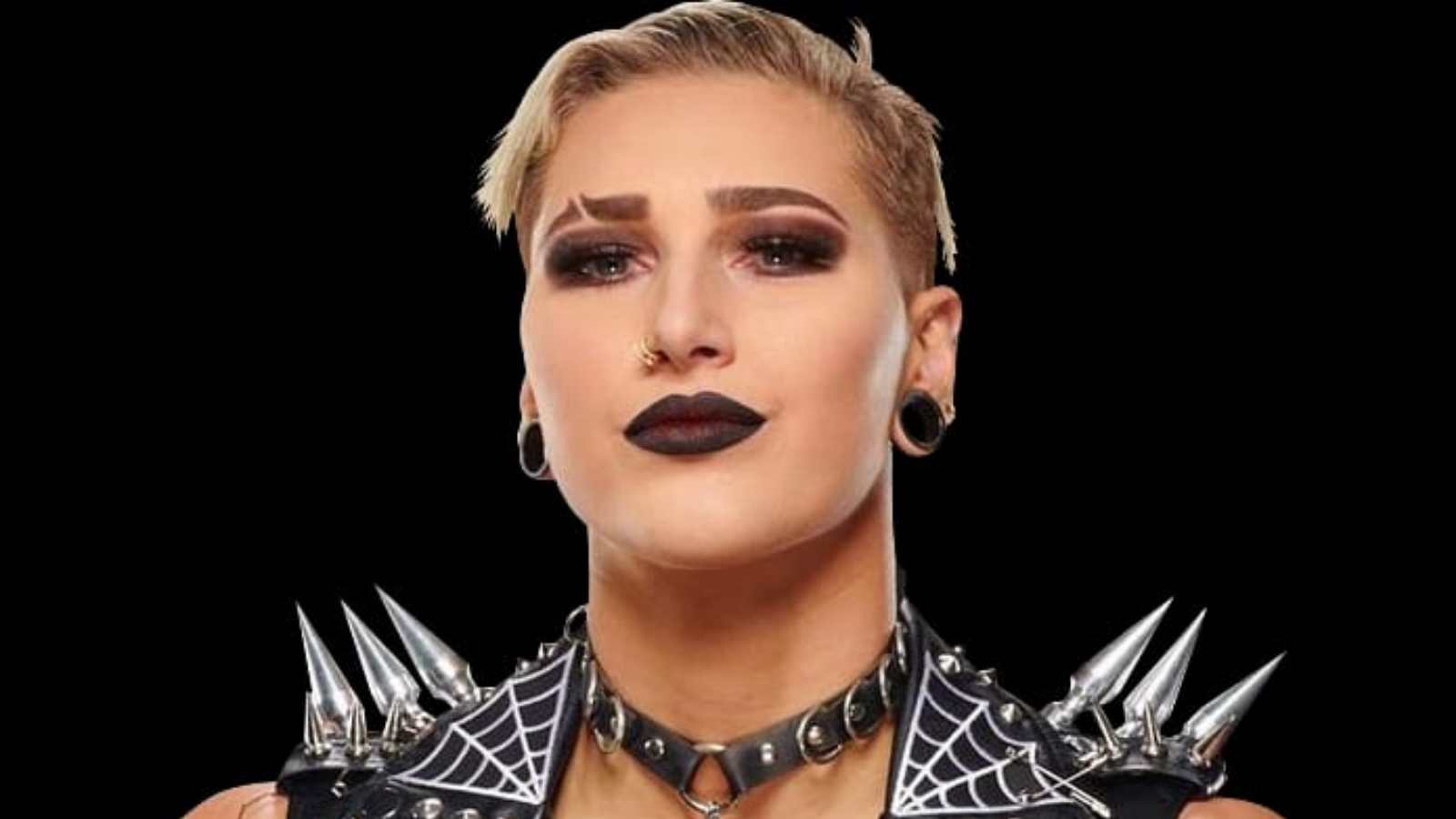Rhea Ripley brutally trolls WWE legend after he makes makes his ...