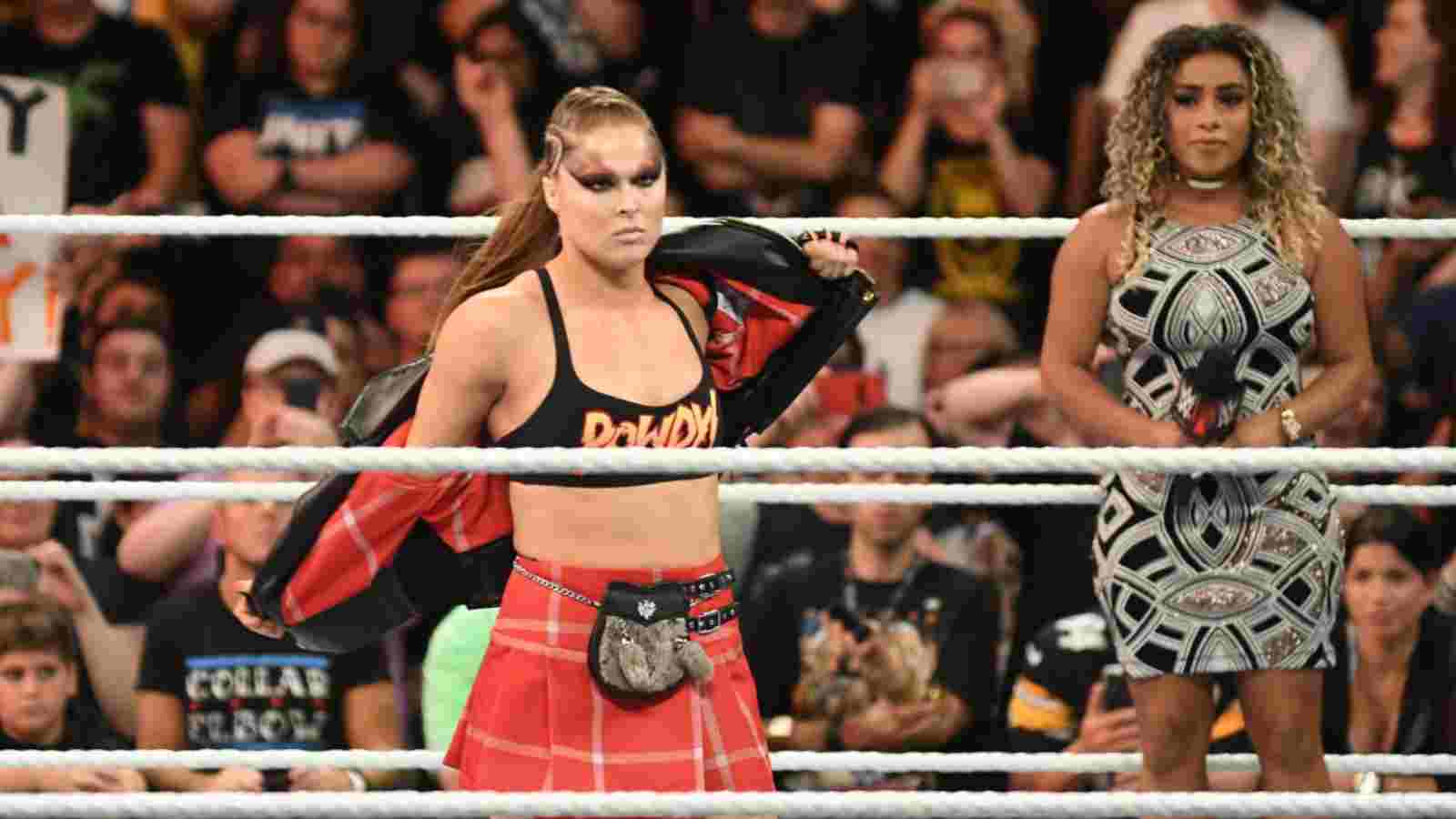 “I would love to get in there”- SmackDown Superstar expresses a strong ...