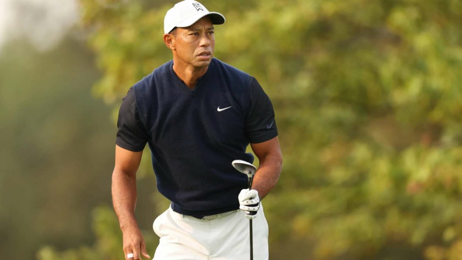 How many golf courses are designed by Tiger Woods? – FirstSportz