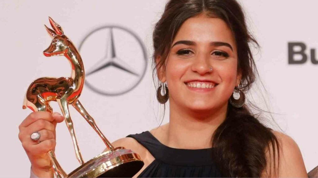 Netflix’s ‘The Swimmers’ inspiration Swimmer Sarah Mardini was ARRESTED for saving lives of ...