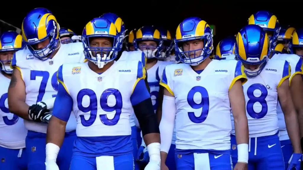 Top 10 teams with the most wins in NFL history