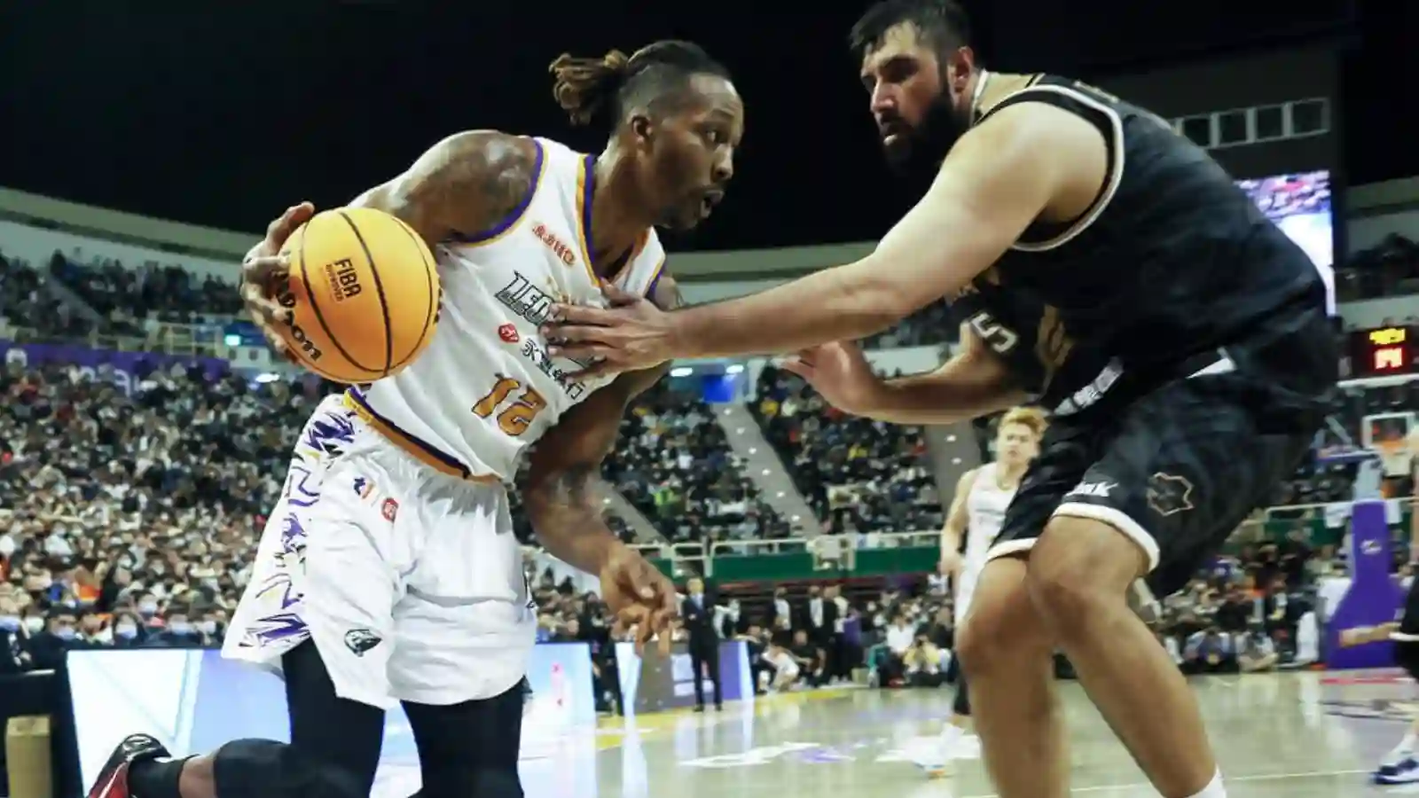 Who is Sim Bhullar?: Know all about the 7'5" GIANT who bullied Dwight ...