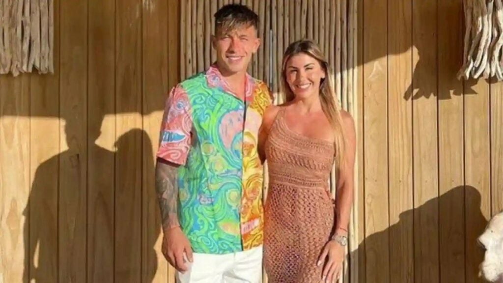 Who is Lisandro Martinez's girlfriend Muri Lopez Benitez? Know all ...