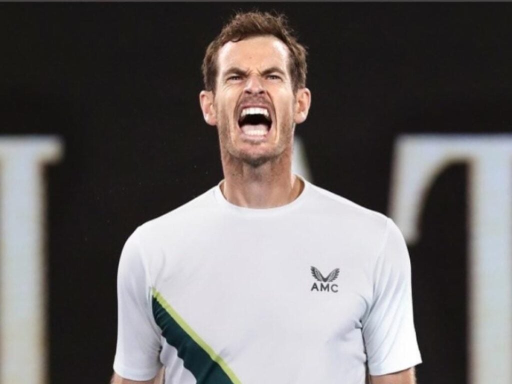 WATCH: "When I turned around, he stole a beverage from me." Andy Murray ...