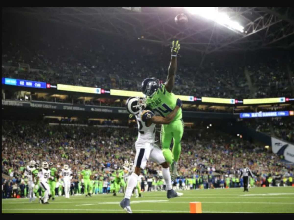 WATCH: "Air Jordan of the NFL" - DK Metcalf breaks the Internet with ...