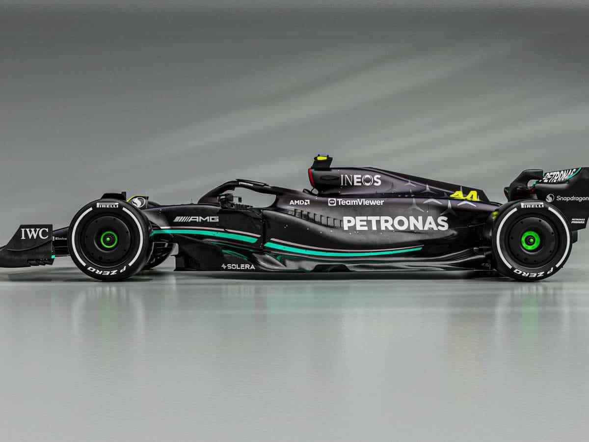 Mercedes F1 team makes a radical change in their car design ahead of ...