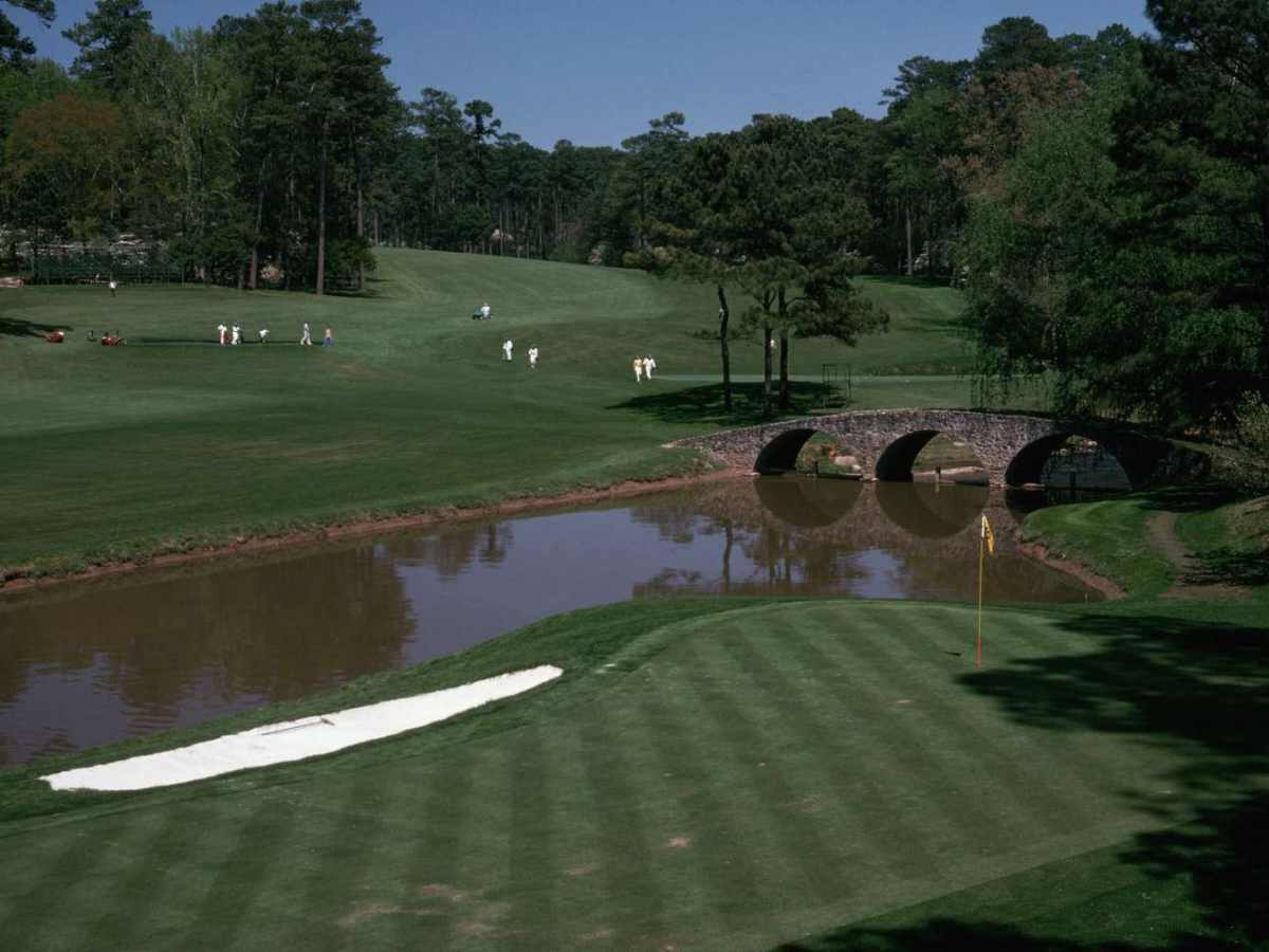 What is Crow's Nest at Augusta National Golf Course?