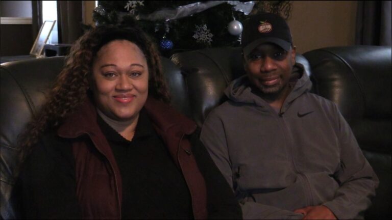Who are Shaedon Sharpe’s parents, Julia Bell and Robert Sharpe?