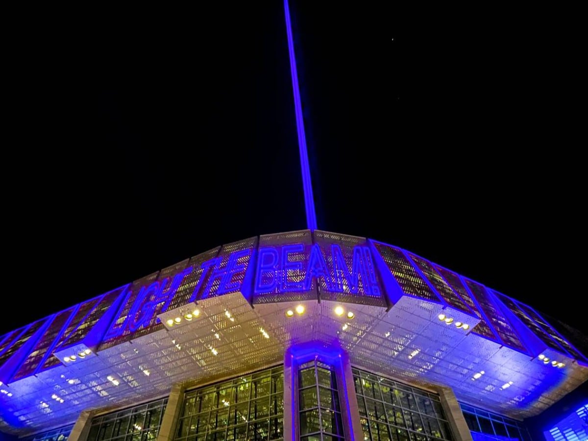 LIGHT THE BEAM: Why do the Sacramento Kings light a purple beam in ...