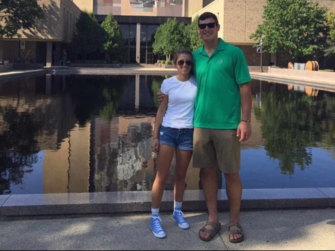 Who is Cole Kmet's girlfriend, Emily Jarosz?