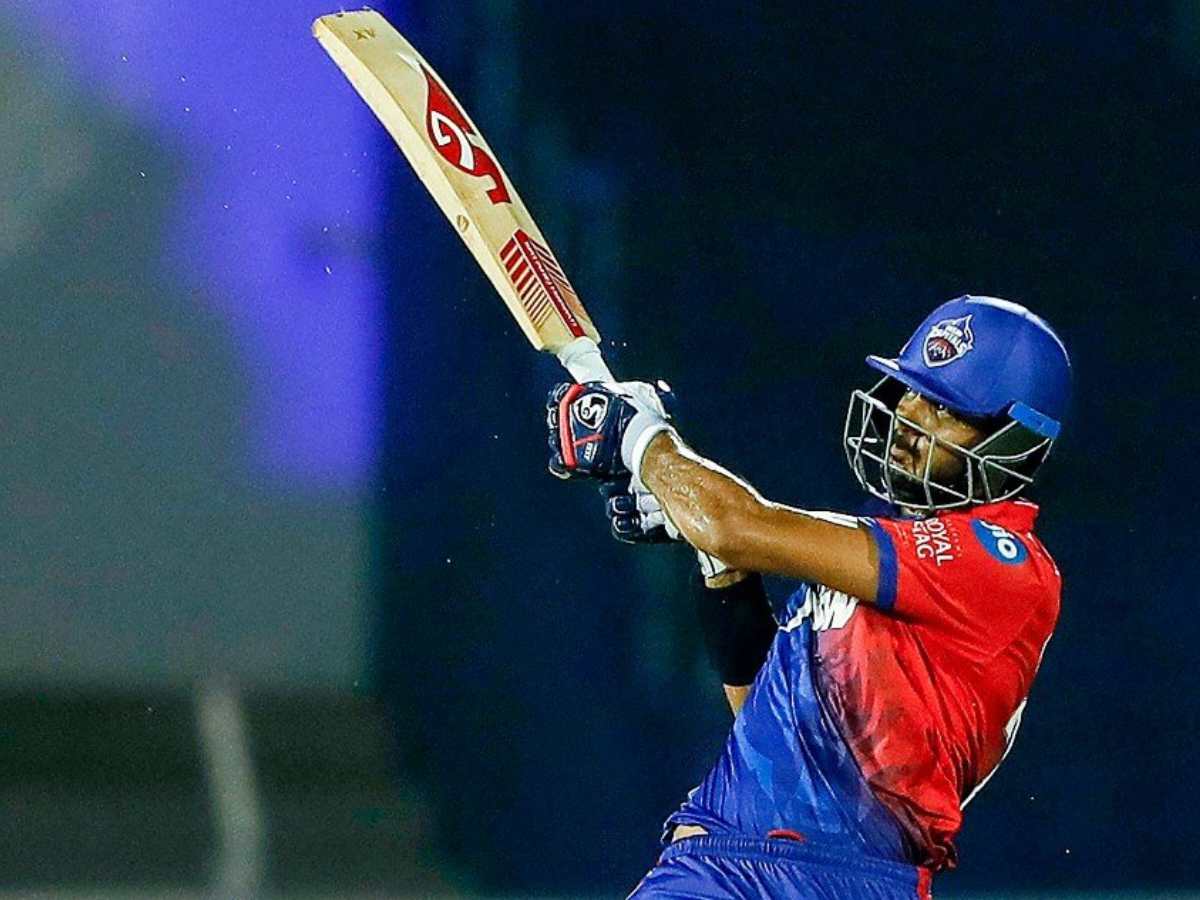 "One of the most improved batters"- Axar Patel rescues Delhi Capitals ...