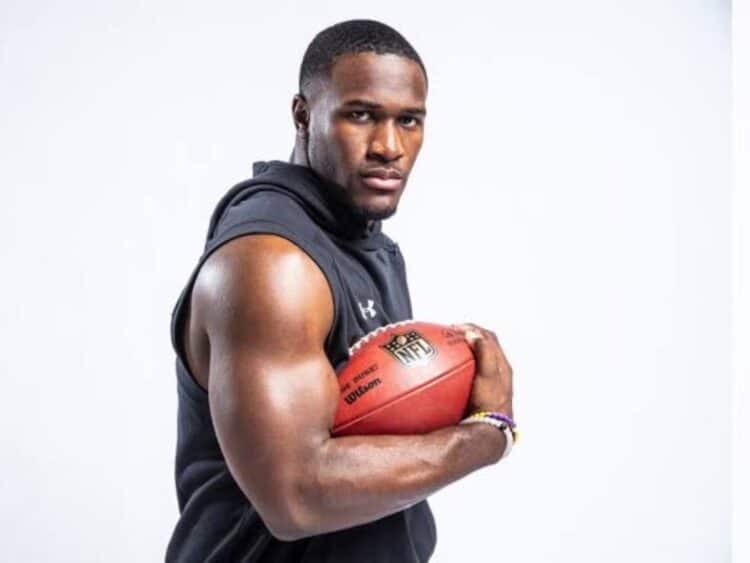 Devin White net worth in 2024: How much is the Bucs linebacker earning?