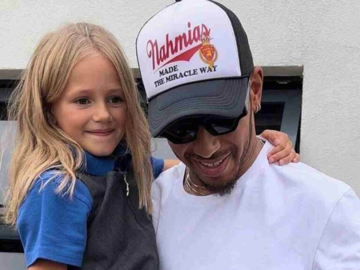 WATCH: Lewis Hamilton spends F1 mid-season break soaking up in some ...