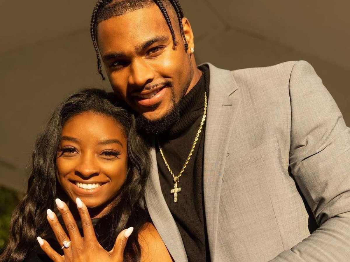 How did Jonathan Owens meet Simone Biles?