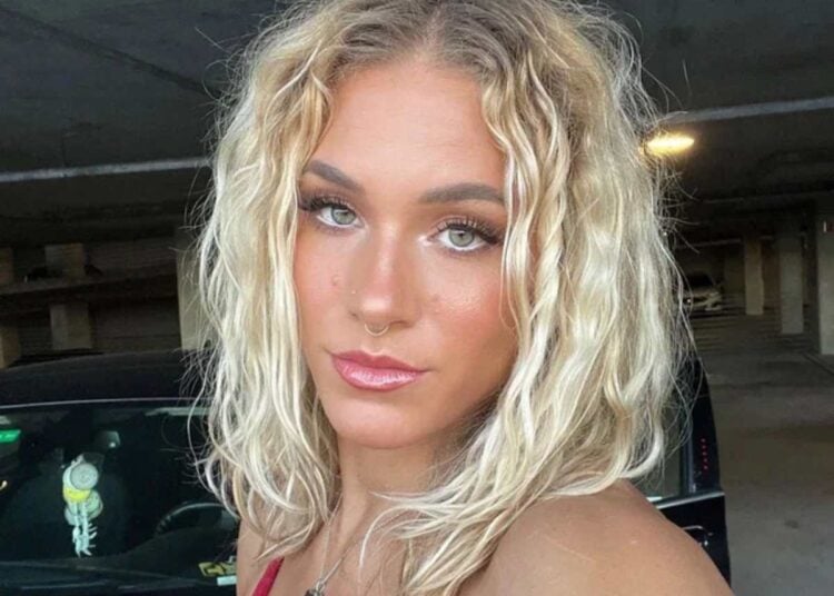 NXT Superstar Sol Ruca shares tantalizing seaside bikini photos