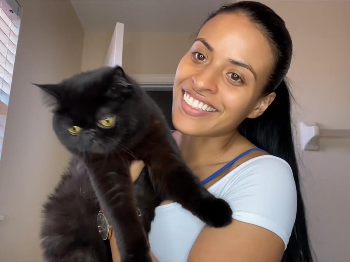 10 WWE female superstars without makeup