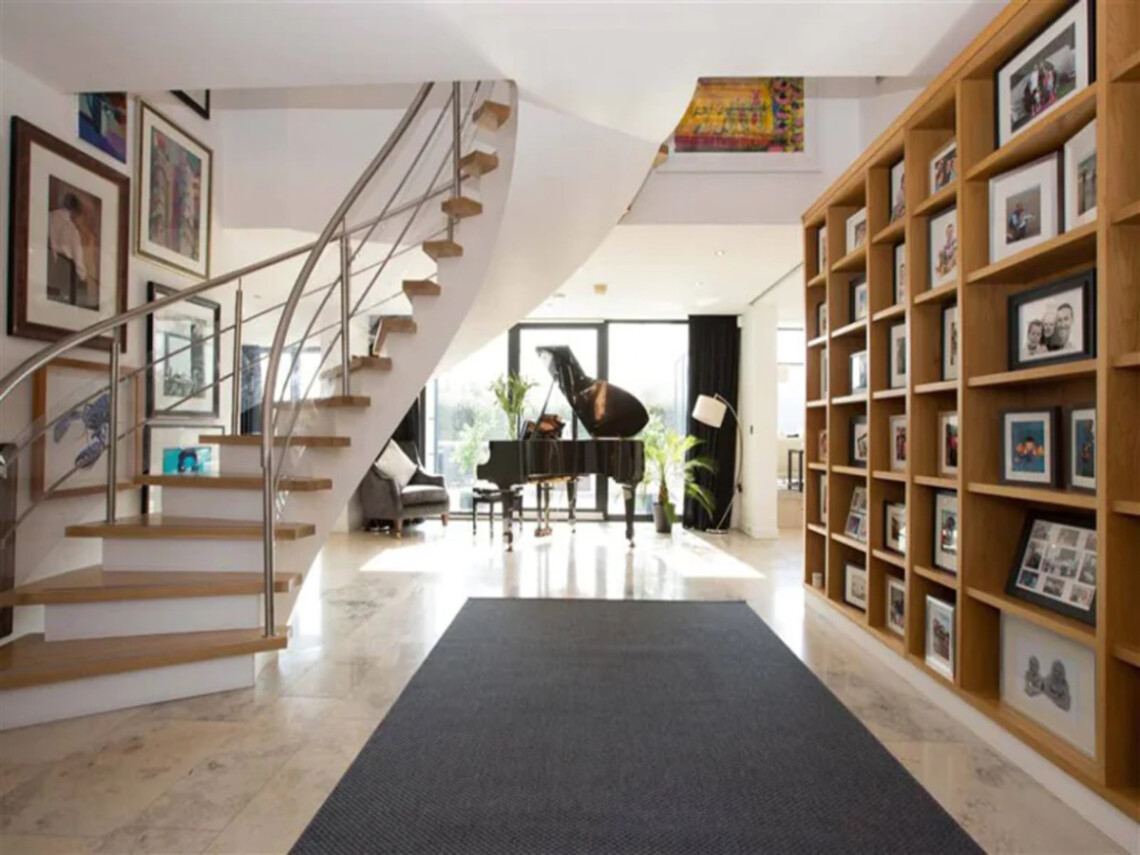 Where does Rory McIlroy live? All houses owned by Rory McIlroy