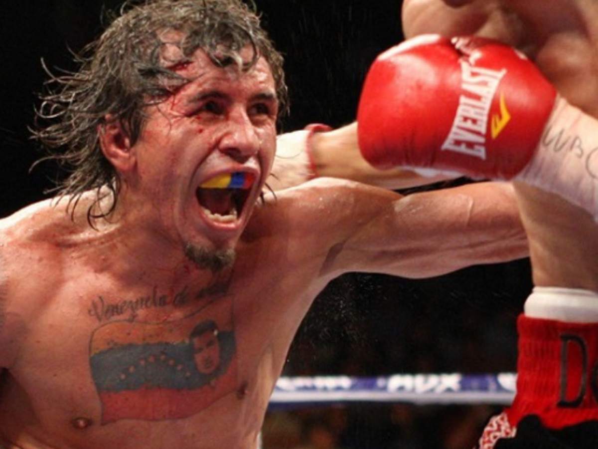 What happened to the undefeated boxing champion Edwin Valero and his wife?