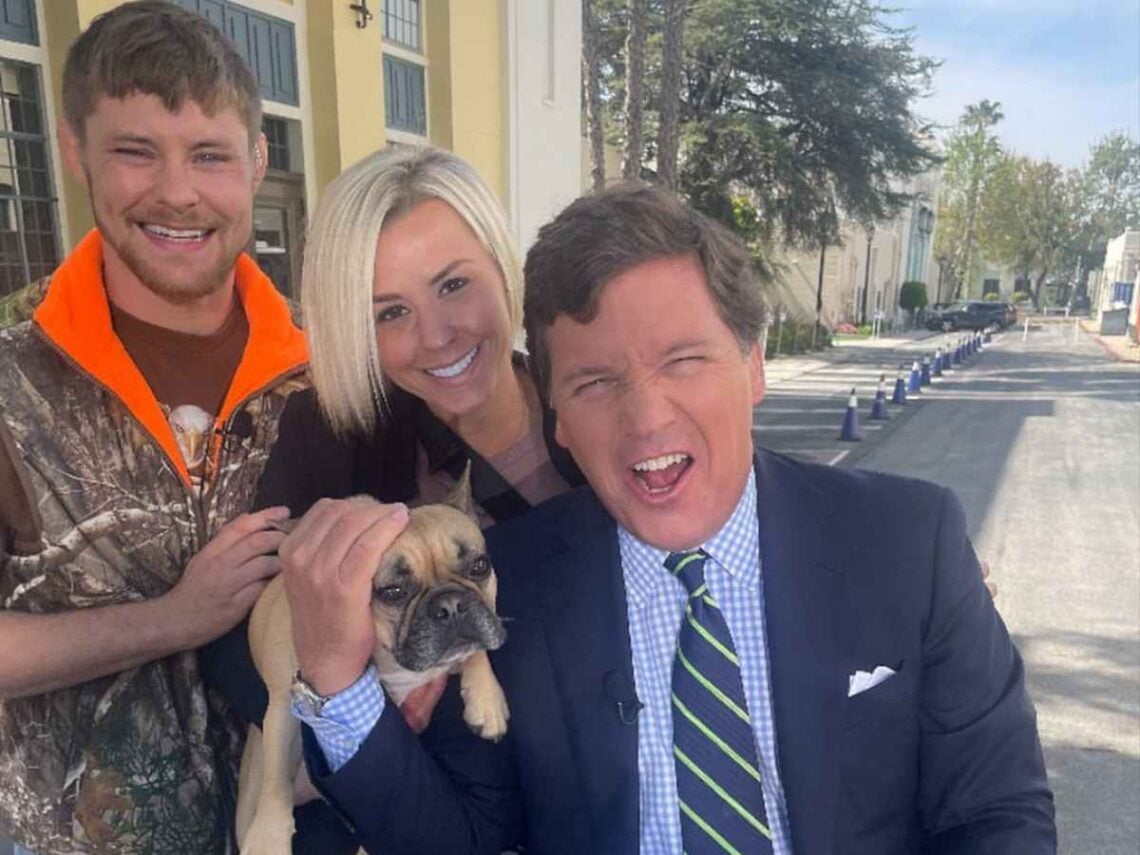 Who is Bryce Mitchell's girlfriend, Erin Handlow?