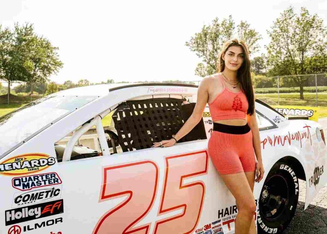 Victoria’s Secret model Toni Breidinger set to drive for Toyota in ...