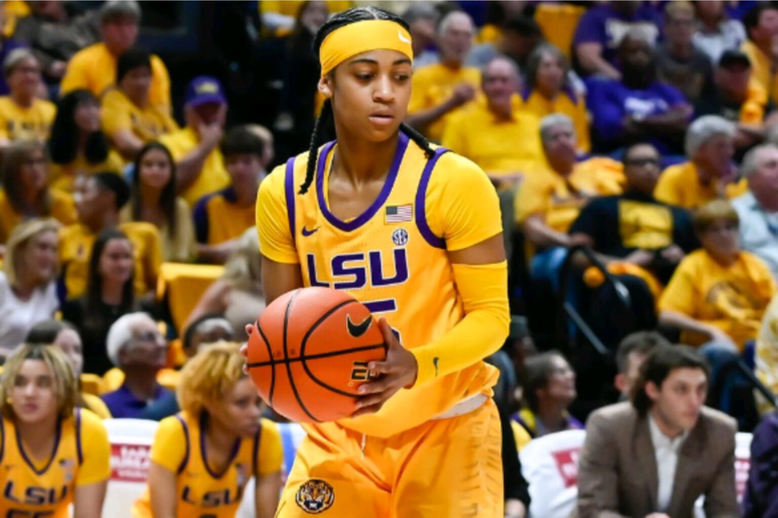 Why was WNBA's Alexis Morris arrested?