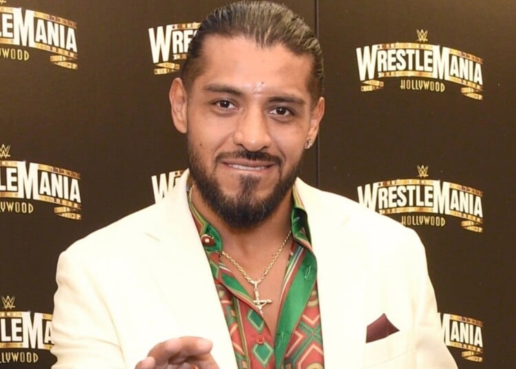 Santos Escobar Net Worth 2023: How rich is the LWO member?