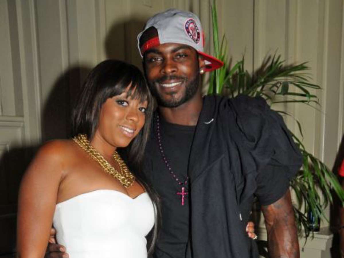 Who is Michael Vick's wife Kijafa Vick?