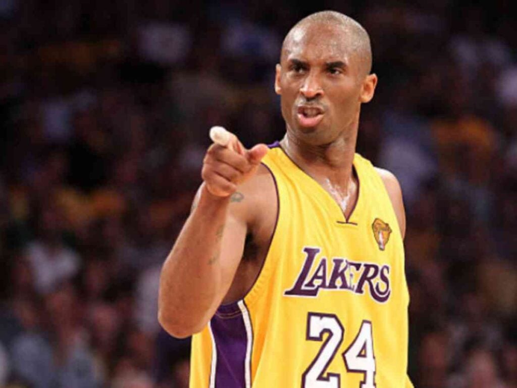 Why did Kobe Bryant never play for any team other than the LA Lakers ...