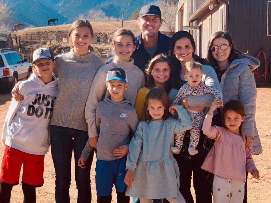 Former Chargers player Philip Rivers set to welcome his 10th child