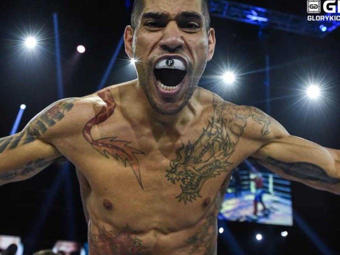 Alex Pereira walkout song