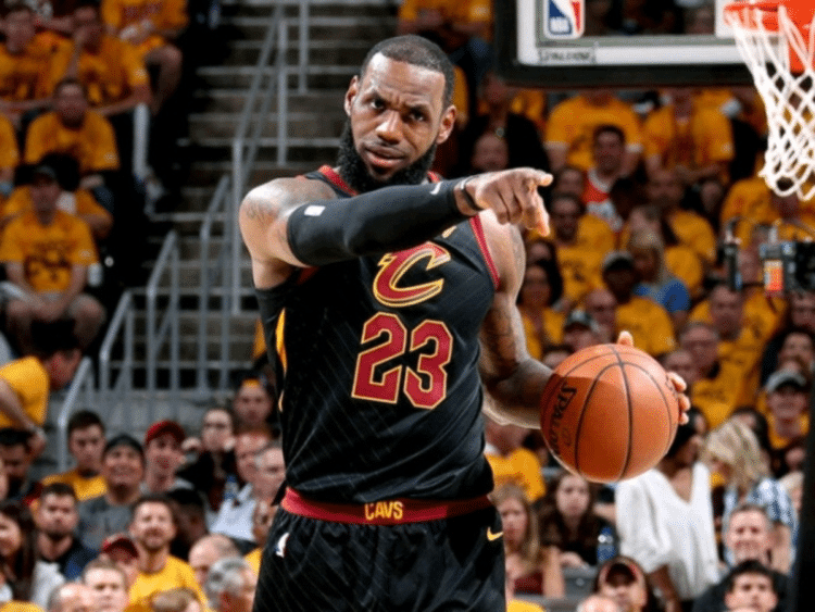 Why did LeBron James change his jersey number to 23? INCREDIBLE REASON ...