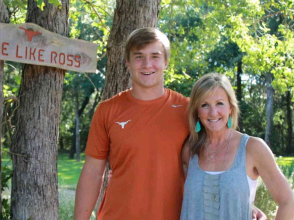 Who are Sam Ehlinger's parents Jena and Ross Ehlinger?