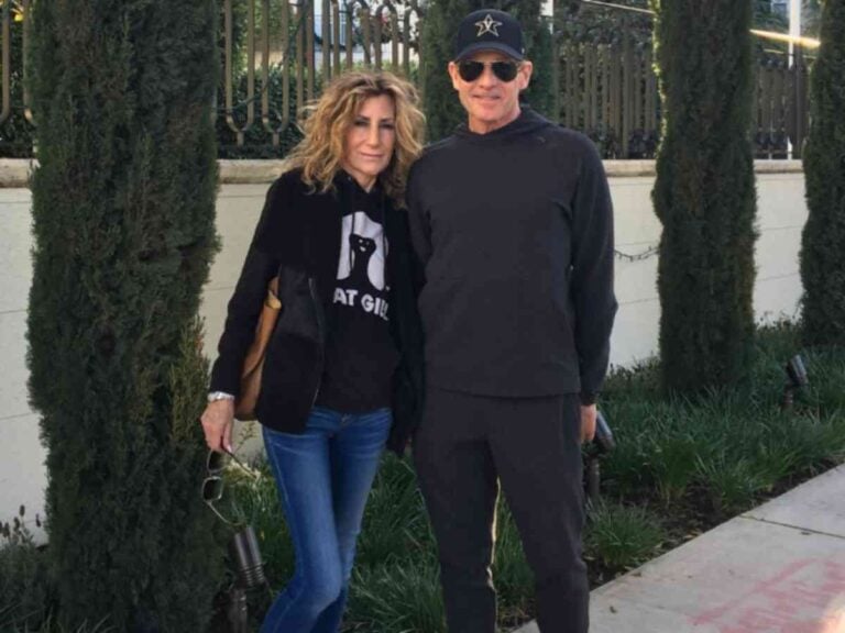 Who is Skip Bayless' wife Ernestine Sclafani?