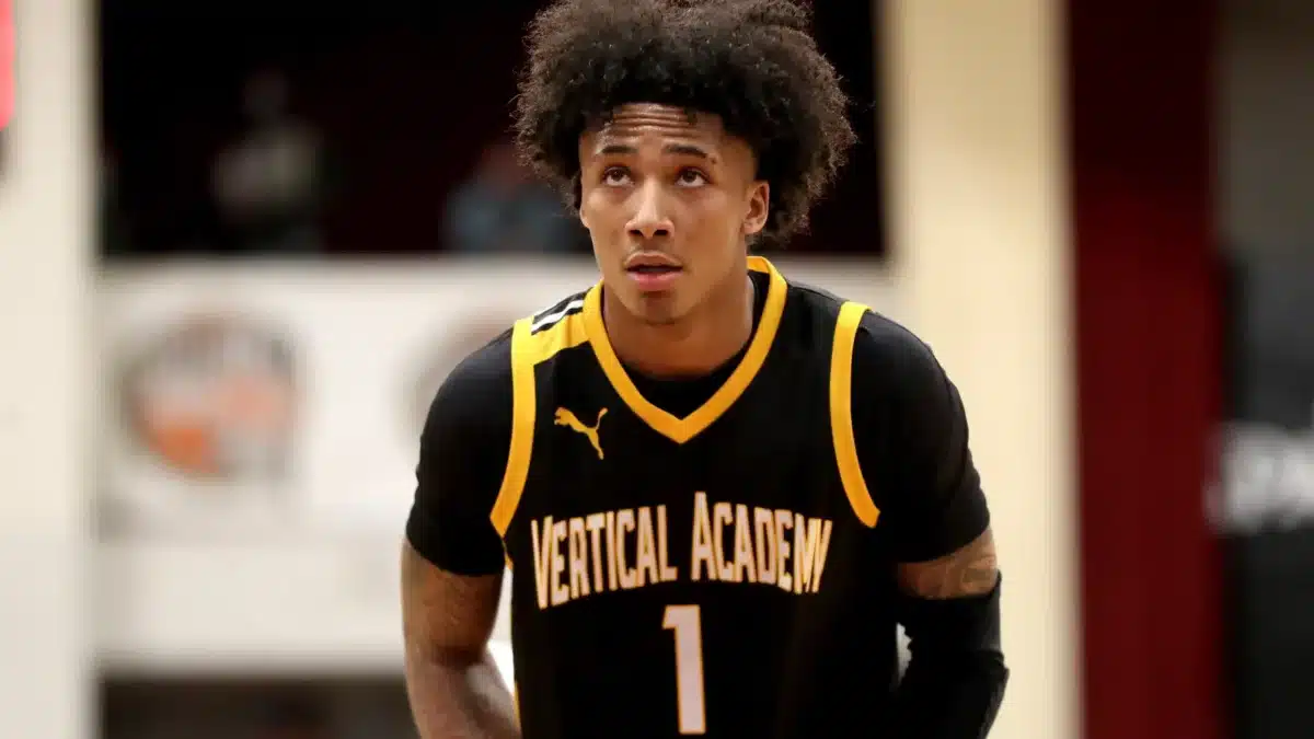 What did Mikey Williams do? Star recruit facing 28 YEARS in jail on gun ...