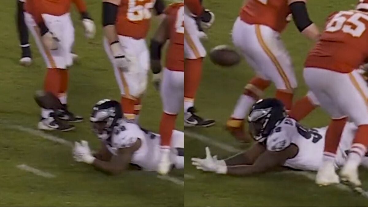 WATCH: Eagles rookie Jalen Carter tries to intercept Patrick Mahomes ...