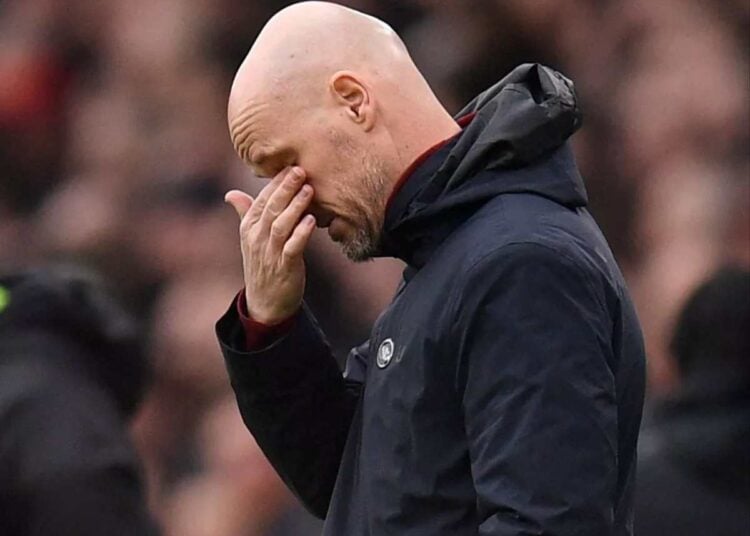 “Absolutely awful"; "Man Utd are washed”- Fans troll Manchester United ...