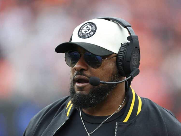WATCH: 'Upset' Mike Tomlin leaves the press conference abruptly when ...