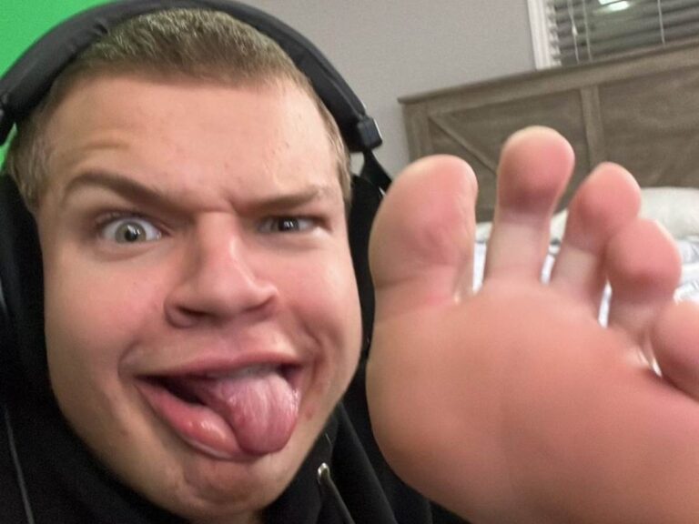 Is Twitch streamer Jynxzi autistic? Is Twitch streamer Jynxzi autistic?