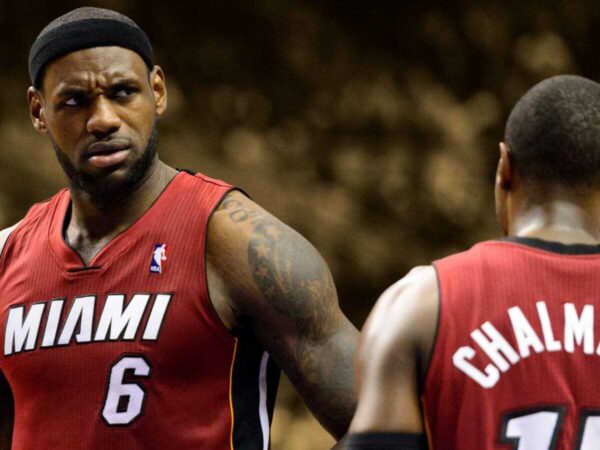 "He wonders why Bron won't answer his texts" - LeBron James' former ...