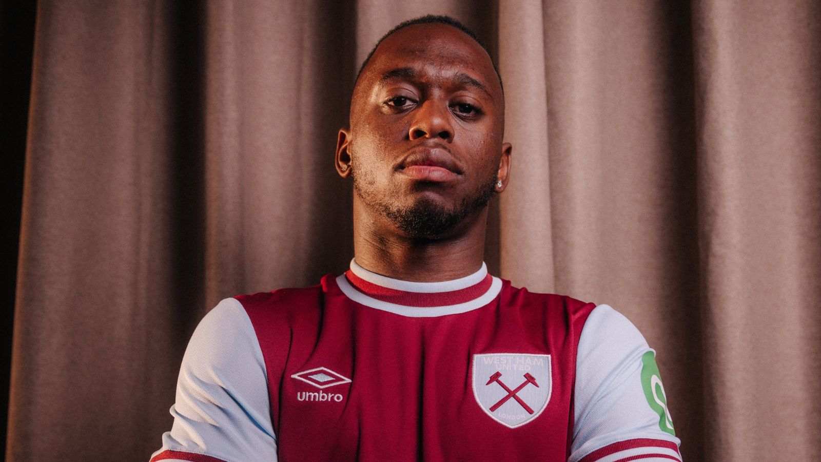 "It was a no brainer," Aaron Wan-Bissaka throws subtle shade at former ...