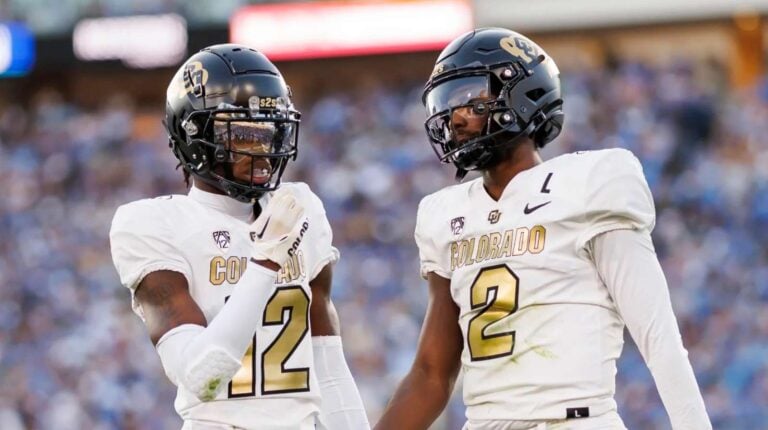 Travis Hunter's OUTRAGEOUS catch for a crucial Colorado touchdown in ...